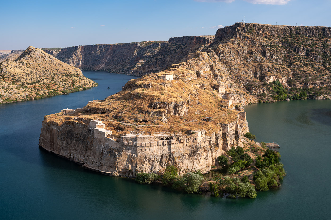 Rumkale - Europe, Turkey - Momentary Awe | Travel photography blog
